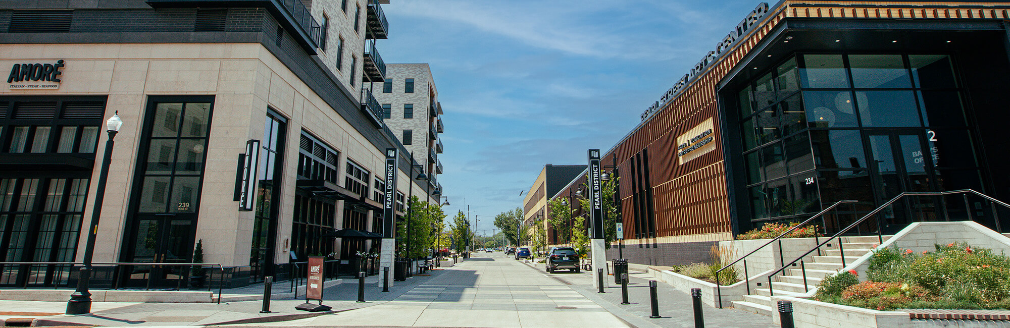 Dining and Entertainment at The Pearl | Fort Wayne